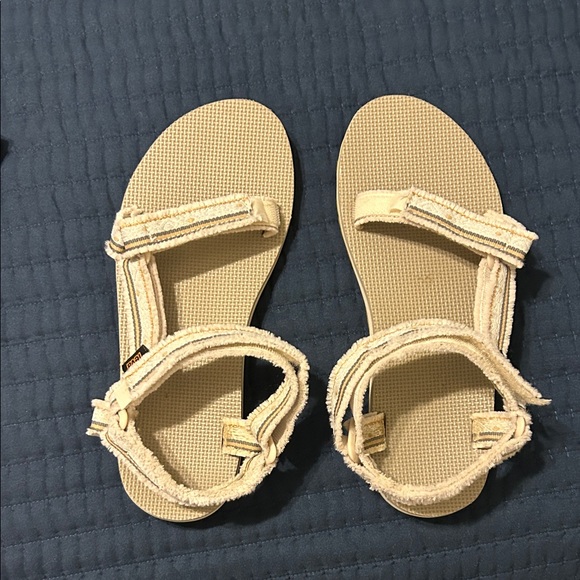Teva | Shoes | Teva Original Maressa Fringe Embroidered Sandals Birch 9 ...